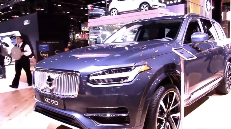 2019沃尔沃XC90，安全豪华，2.0T配四驱仅售五十万起,汽车,汽车展览,好看视频