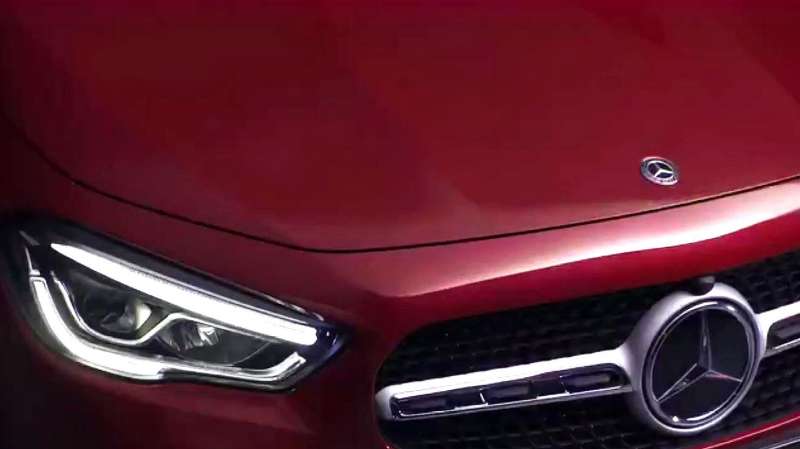 奔驰全新GLA正式上市，颜值/尺寸全面升级，仅30.38万！,汽车,汽车广告,好看视频