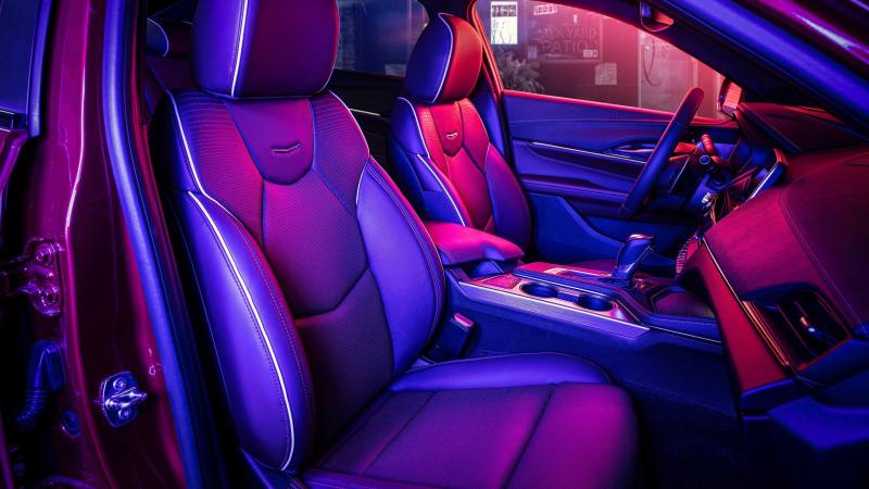 还要啥3系啊？它丐版破百6.9S，2.0T+五连杆+8AT，比A4L更便宜,汽车,车评,好看视频