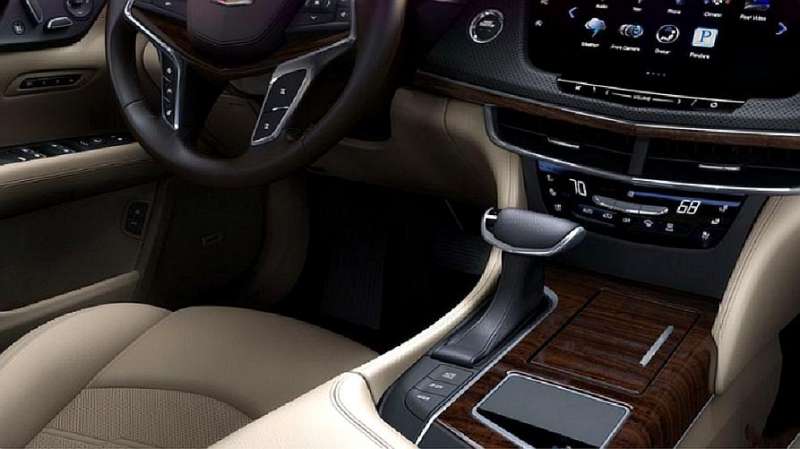 没钱买奥迪Q5的看它！新SUV2.0T+9AT配四驱，内饰不输路虎奔驰,汽车,车评,好看视频