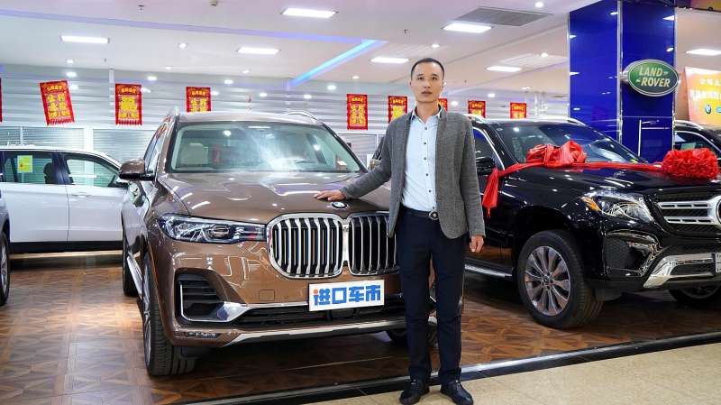 19款宝马X7 4.4T，豪华全尺寸SUV，4.2s破百！,汽车,车评,好看视频