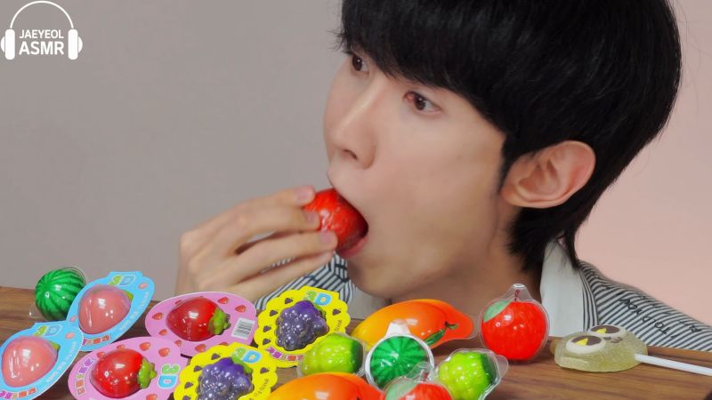 JAEYEOL ASMR自制各种水果糖葫芦冰淇淋果冻糖果MUKBANG,美食,美食展示,好看视频