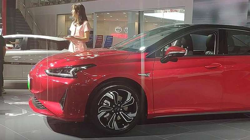 起售16.98万家用纯电动轿车，广汽丰田iA5,汽车,车展,好看视频