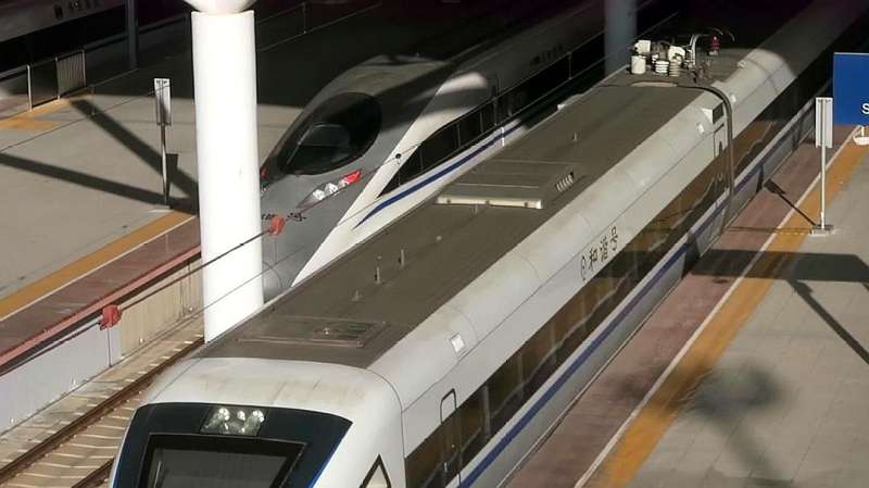 高铁动车组 (D2344深圳北到泉州，Shenzhen to Quanzhou Train),汽车,汽车周边,好看视频