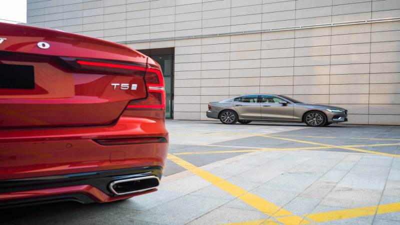 沃尔沃新S60 28.69万开卖！配L2级自动驾驶，插混版最值,汽车,车评,好看视频