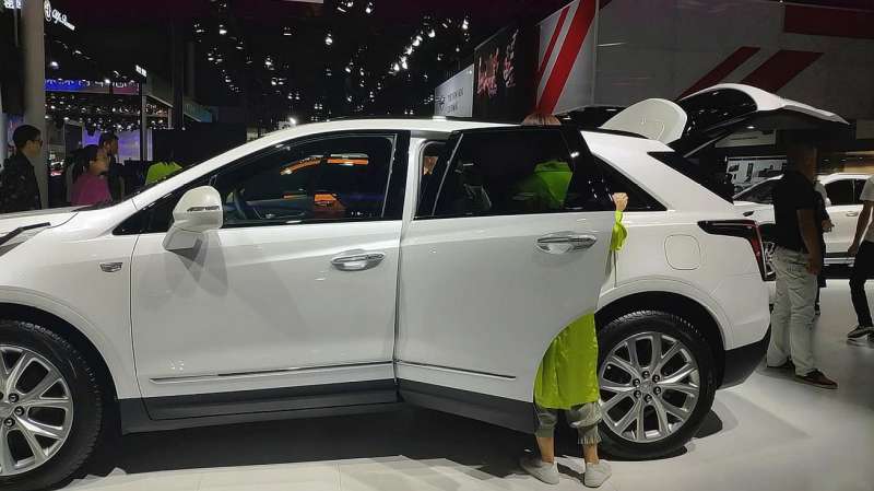 为了销量降4万块，搭载2.0T/241马力，还是一台超4米8的中型SUV,汽车,车评,好看视频