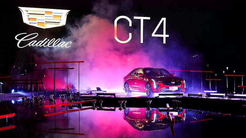 23.97万元起，2.0T+8AT同级唯一后驱，解读凯迪拉克CT4,汽车,车评,好看视频