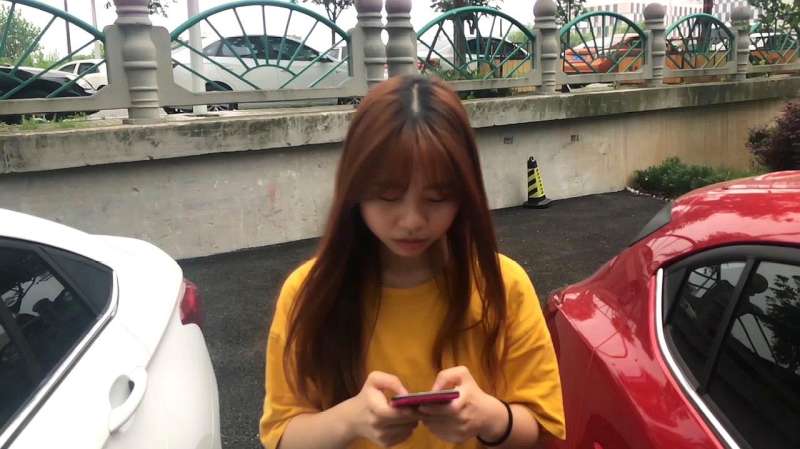 超能力Vlog01：一辆汽车撞向小姐姐，为了救她，陈大白挺身而出！,搞笑趣味,恶搞趣玩,好看视频