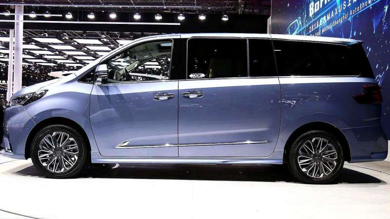 除了别克GL8还有它可以选，轴距3米1，配商务头等舱，售价18.68万,汽车,车评,好看视频