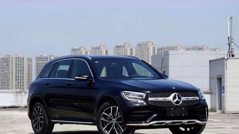 同样都加长了轴距，奥迪Q5L和奔驰GLC-L你会选谁？,汽车,车评,好看视频