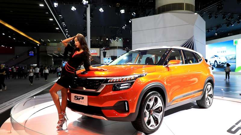 起亚携全新一代KX5、SP概念车等亮相2018广州车展,汽车,车评,好看视频