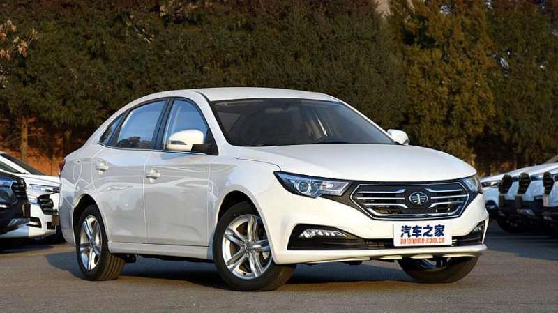 17.38万起售，一汽奔腾B30EV车型正式上市,汽车,车评,好看视频